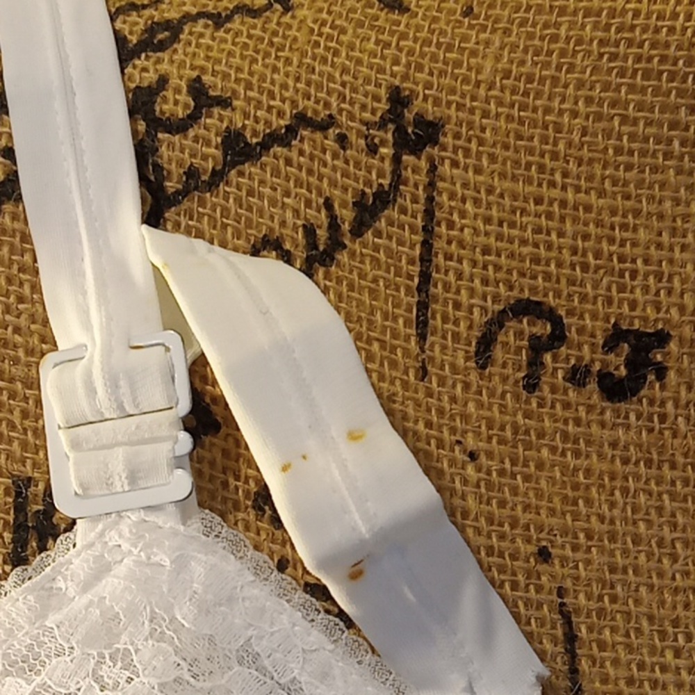 Vintage 1950's 1960's White Pinup Bullet Bra Pennyrich - Gem